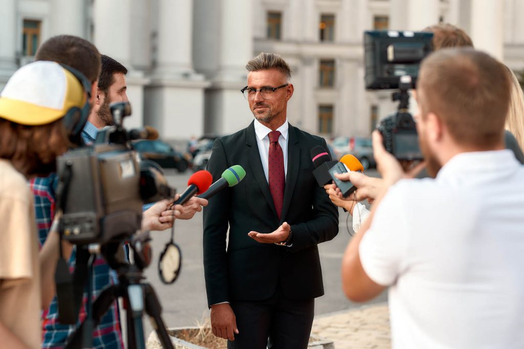 Things You Didn't Know About the American Past Politicians - Newspaper ...