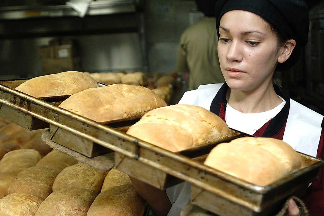 10 Great Part Time Jobs For College Students Newspaper College Demo 10-great-part-time-jobs-for-college-students-newspaper-college-demo