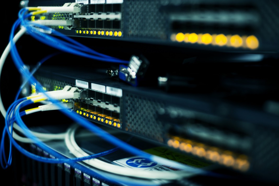 Apple Server Most Powerful rack optimized server - Newspaper Tech News Demo