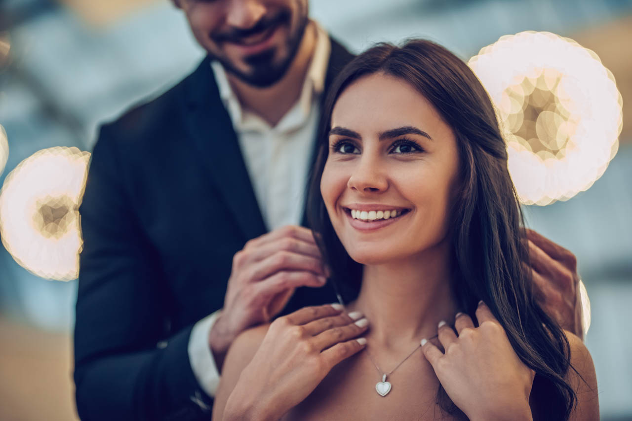 10 Scandalous Love Triangles Captivating the Public - Newspaper Urban ...